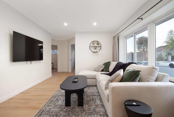 Spacious & Newly Renovated Villa In San Diego - Perfect For Families - Coronado, CA