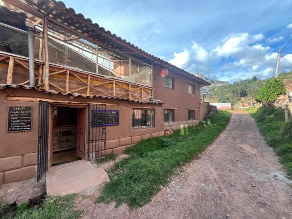 Intihuatana Hostel - Madre de Dios
