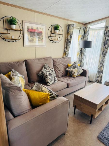 Princesses Palace Rk11 - Malvern Hills