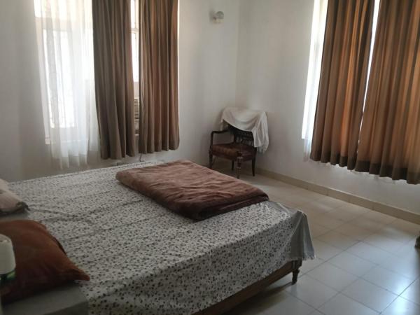 Ganga Kinare Homestay - Narendra Nagar