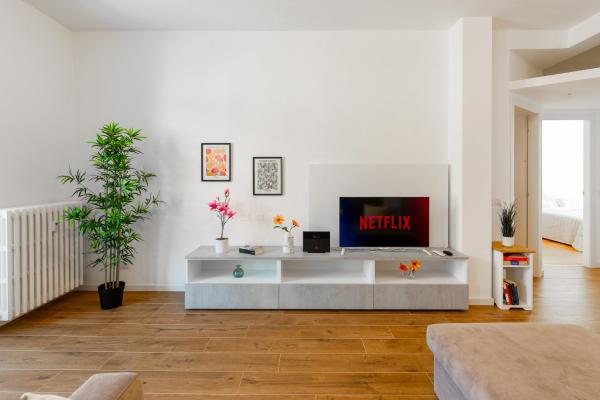 Family Home - Green & Quiet Area - Monza