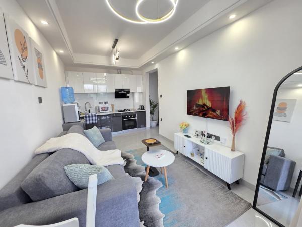 Serene Hideaway, 1 Br- Balcony, Heated Pool, Gym & Walk To Yaya - Nairobi