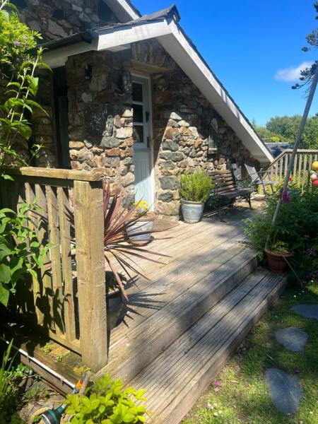 Lofthouse - Secluded Quirky Cottage With Sea Views! - Fishguard