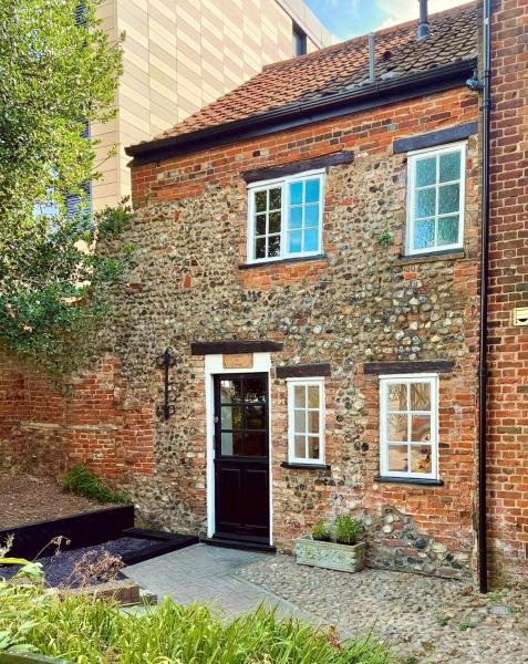 Foundry Cottage, Duke St Norwich, City Centre - Norwich