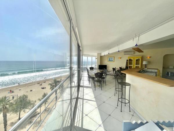 Hermoso Apartamento De 3 Habitaciones Con Aire Acondicionado, Aparcamiento Y Wifi En Roses - Es-319-69 - Roses