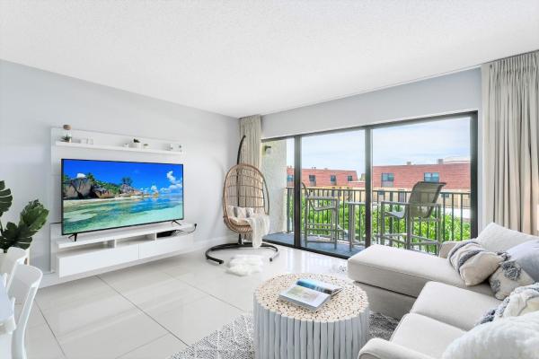 Chateau By The Sea 302 - Florida