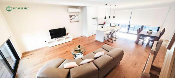 Room Neighbouring Melbourne's Bustling Inner City - Kensington