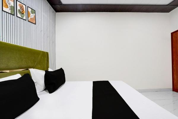 Hotel O Athiti Palace Two - Faridabad