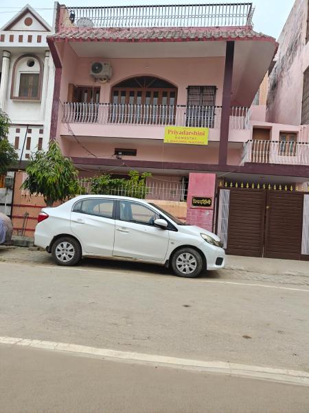 Priyadarshini Homestay Registered Under Gold Category Govt Of Uttar Pradesh - Varanasi