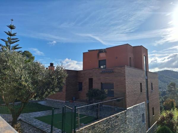 Family-friendly House 20' From Barcelona - Martorell