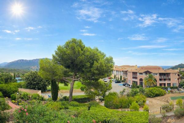 Studio-terrasse Avec Vue Mer-clim-parking-draps Inclus - Agay