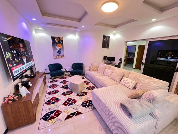 The Vault Apartment - Dakar