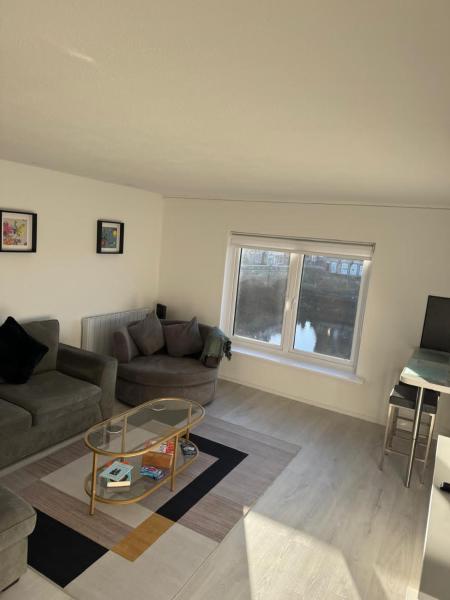 Exceptional 1 Bedroom Riverside 2e Apartment - Ayr, UK