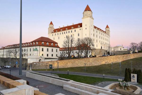 Old Town Terrace Studio Under Bratislava Castle - Ac - Wifi - Bratislavský kraj