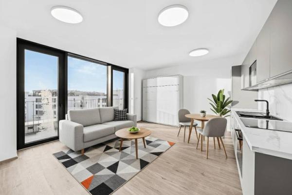 Cozy Pilsen Penthouse With Balcony - Plzen