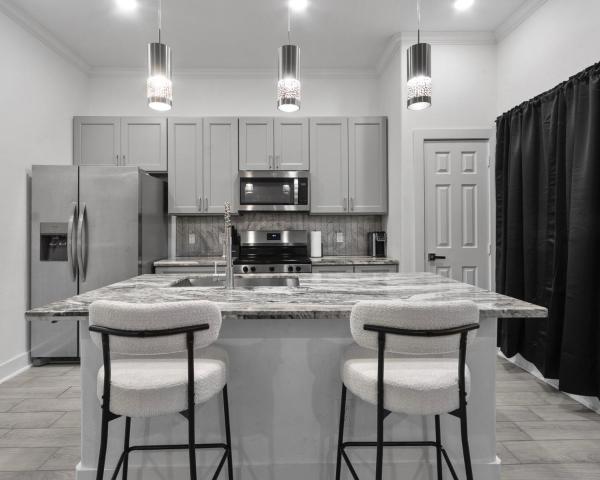 Luxurious Apartment In Houston - Houston, TX