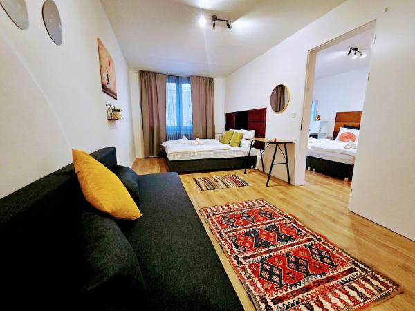Private Garden 2br Prague Apartment For Business & Leisure, Free Parking & Gym, By Live-inn 2 - Praha