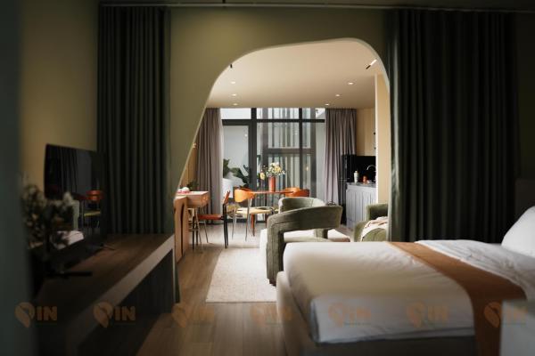 Pin Nguyen Cu Trinh - Ho Chi Minh City