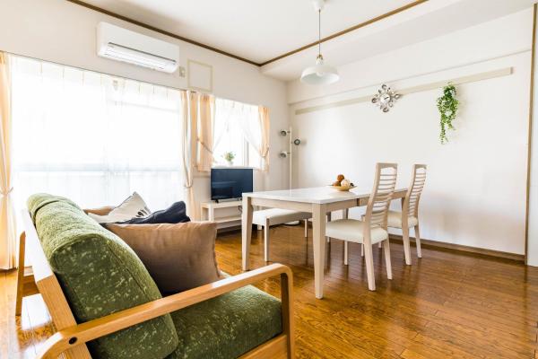 Universal Bay Condominium - Osaka, Japan