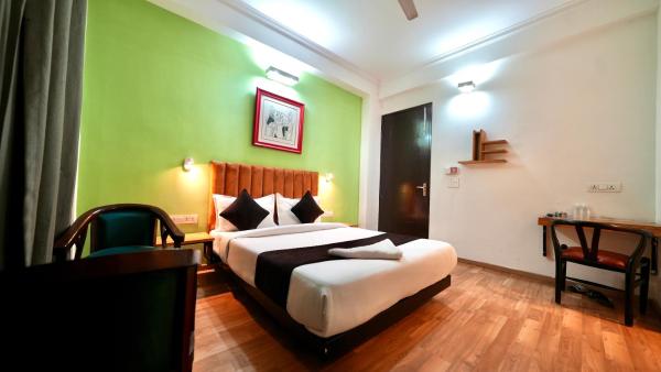 Imperial Home Stayz - Delhi