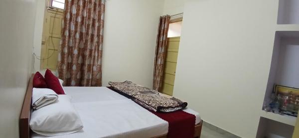 Vidya Family Stay - Varanasi