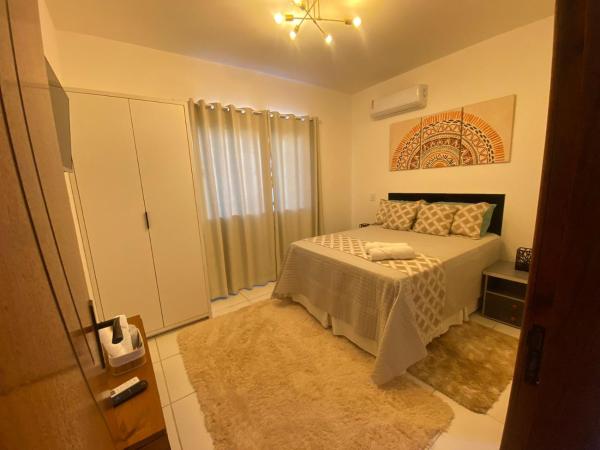 Apartamento Com Suite Em Condomínio Fechado Com Estacionamento Próprio - Porto Seguro