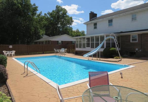 5br Pool Home Near Sports Park Game Rm Fireplace - Indiana (State)