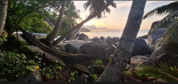 Le Rocher De Machabee - Seychelles
