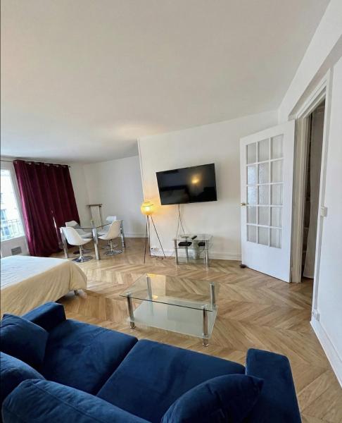 Studio Tour Eiffel Lecourbe Paris - Paris Expo - Porte de Versailles