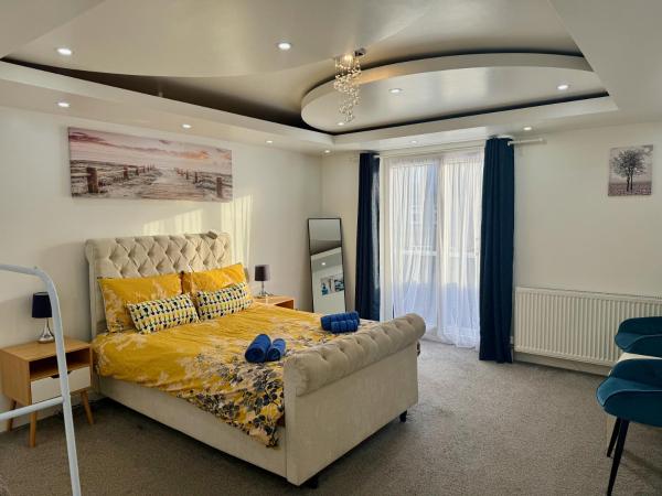 Modern Elegant Home - Fareham