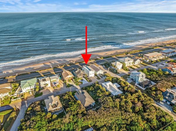 Coastal Home Retreat With Rooftop Deck/private Beachfront Deck-steps To The Beach - Flagler Beach, FL