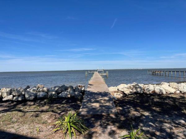 Captain's View-bayfront-private Dock - St. George Island, FL