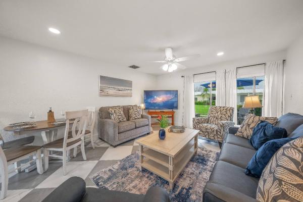 Jamaica Royale Beach Villa - 시에스타 케이