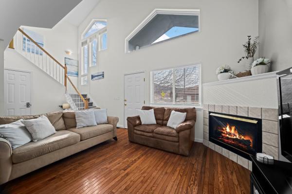 Golden View Townhouse - Walk To Downtown! - Golden, CO