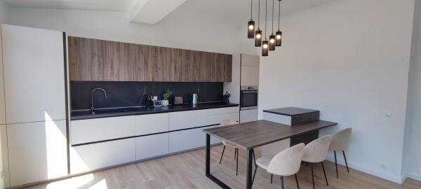 Frgk Coastal House With Independent Studio, Garden Near Beaches & Ultra-fast Wi-fi - Antibes