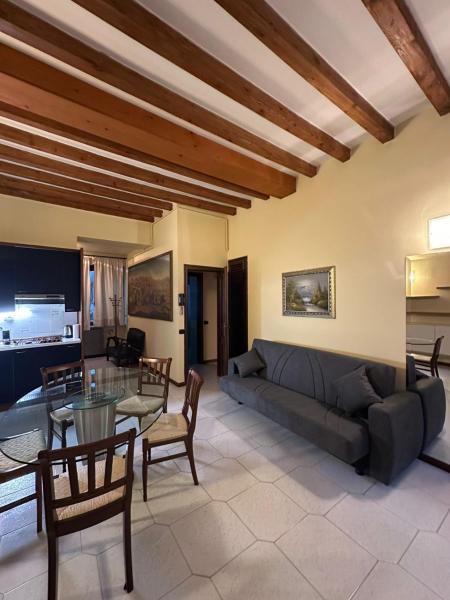 Johnny Suite 4 - Bergamo