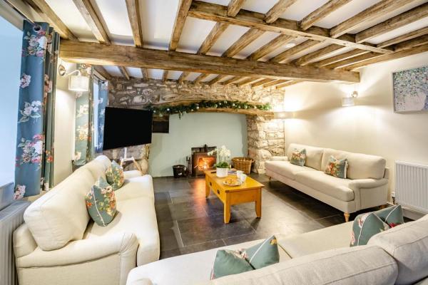 4 Bed In Ganllwyd Oc-g34601 - Barmouth
