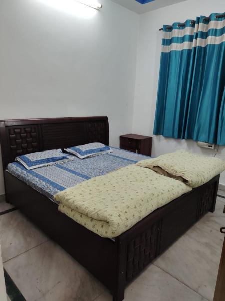 Perfect For Business & Family - 1bhk In Dwarka - New Delhi