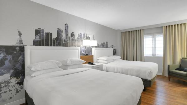 World Of Blue 819 I Beautiful Qq Hotel Rooms - West New York, NJ