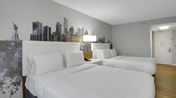 World Of Blue 817 I Beautiful Qq Hotel Rooms - Jersey City, NJ