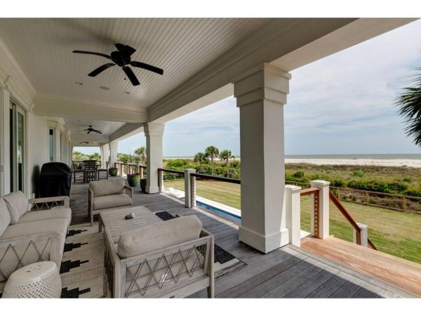 Discounts!! Serenity- 2 50th One Of A Kind Oceanfront Master Piece, Pool/hot Tub - Isle of Palms, SC