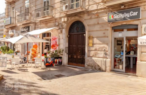 B&b Un Passo Dal Treno Piazza Vittorio Veneto 36-salerno Station - Salerno