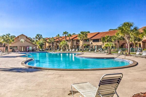 Walk To Beach + Restaurants: Pcb Resort Condo! - Panama City Beach, FL