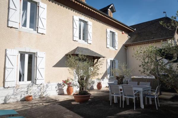 La Maison Du Soleil L Aulhere 3 éToiles ,Maison Familiale 6-7 Personnes, Grand Jacuzzi 6 P - Pyrénées-Atlantiques