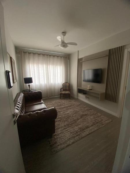 Apto 100 Metros Da Praia 201 Edificio Poa 03 Quartos - Balneário Camboriú