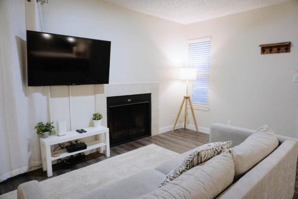 Down Town, Award Winning King Bed, Self Check-in - Salt Lake City, UT