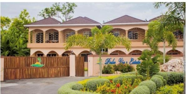 Ubuntu De La Villa- Palm View Estate - Jamaica