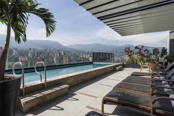York Medellin, Curio Collection By Hilton - Sabaneta