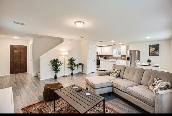 Modern Retreat With Private Office - Rowlett, TX