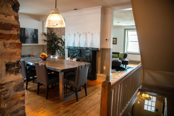 The Only Lakeview & Market View Downtown - Kingston